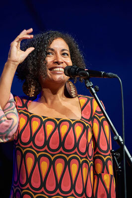 Book Marie Sings, Wedding Singer in Bordeaux, France - FixTheMusic